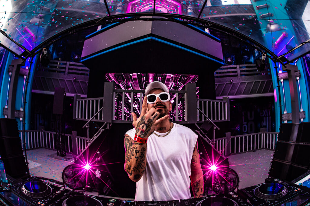 Rooler gives a glimpse into the studio and announces new collabs