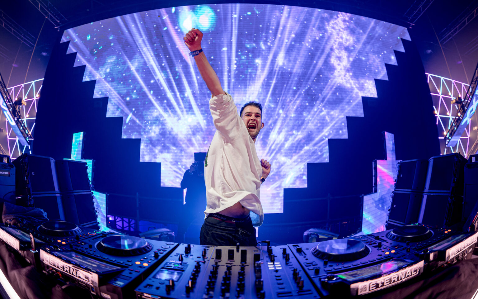 Dominator imponeert met uitgebreide line-up: "The very greatest in ...